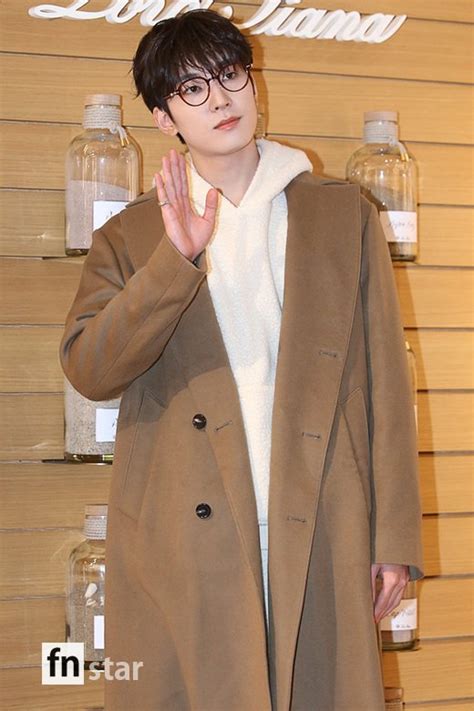 포토 세븐틴 원우 안경 미남 헉스