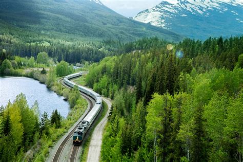 [여름 가을 시즌] 오로라and로키and비아레일 자유여행 10일 오로라투어