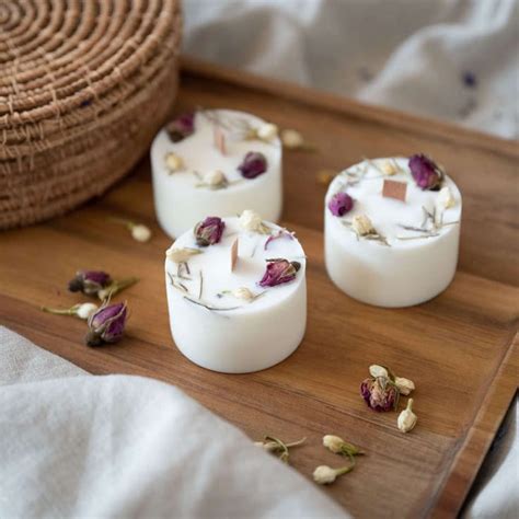 Trio De Bougies Fleuries Naturelles Et Parfumées Au Jasmin Bougies Parfumées Maison Bougies