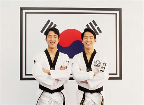 대태연 본관 황스익스트림태권도 킥블럭 이벤트에 참가해주신 모든 분들 감사드립니다~ 이벤트에 당첨되신 관장님들 축하드립니다~~~ ㆍ 킥블럭 1세트씩 증정해드리도록