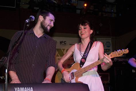 Hayley Williams Recalls A Taking Back Sunday Member S Friend Making An Inappropriate Comment