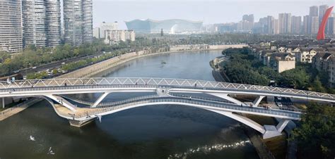 Wuchazi Bridge Creates Infinite Meandering Path Over River In Chengdu