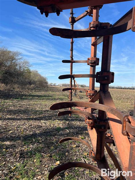 Folding Chisel Plow Agriculture Bigiron