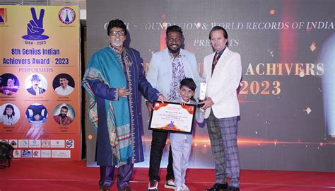 Chetan Raut Genius Mosaic Artist Of The Year 2023 Giaa 2023 Award For Indian Record