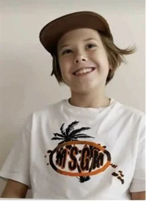 Мамина улыбка глаза и даже мимика Подросший сын Фриске влюбил в себя фанатов Жанны