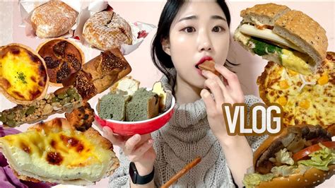 먹방 브이로그｜폭식 예방하기 유지어터 빵 식단 시전 중 🥞🍞🥪 던킨도넛 파운드 케이크 휘낭시에 굽네 시카고피자 고추바사삭 통밀