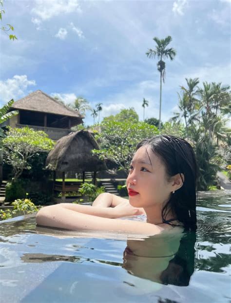 여자 아이들 탈퇴 서수진 군살 無 비키니 뒤태 핫하다 핫해 나무뉴스