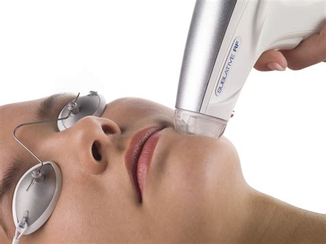 Pros And Cons Of Laser Skin Treatment That Everyone Should Remember