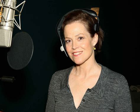 🔥 110 Sigourney Weaver Wallpapers Wallpapersafari