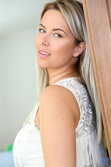 Nikki Dream Pictures Images
