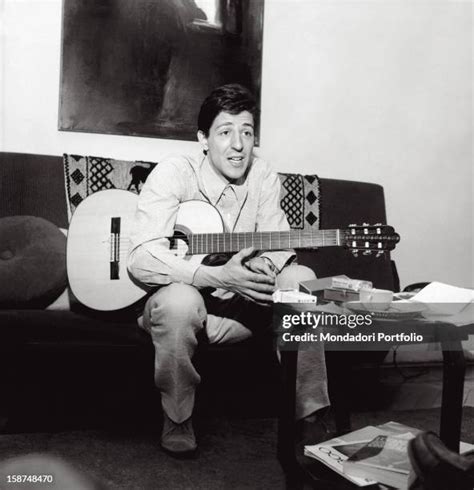 Giorgio Gaber Photos And Premium High Res Pictures Getty Images