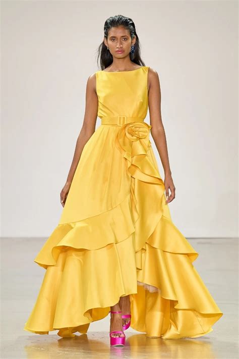 Moda Estos Son Los Colores Pantone Que Dominarán La Moda Del 2023 El Informador