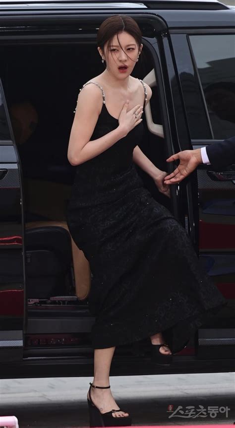 고윤정 ‘어머 너무 추워 [포토]｜스포츠동아