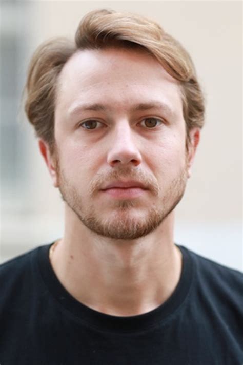 Бастьєн Буллон Кінобаза