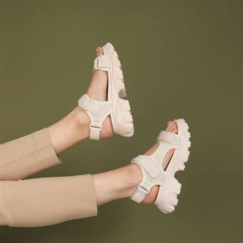 Сандалі жіночі — ціна 1150 грн у каталозі Сандалі Купити жіночі речі за доступною ціною на Шафі