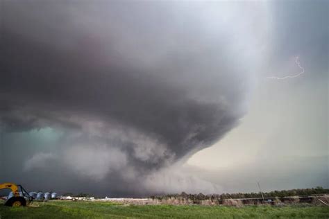 Huge Supercell Storm Ground Scraping Wall Cloud Fills Sky Nebraska