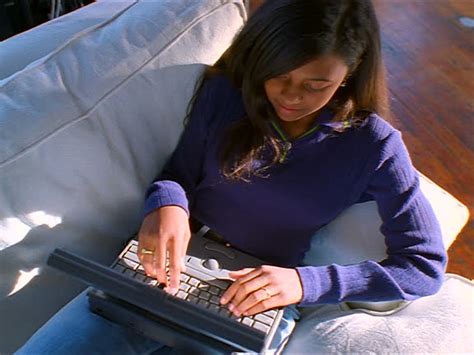 106 Girl Computer 90s Stock Videos Footage And 4k Video Clips Getty Images