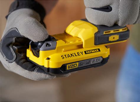 Stanley FatMax Zakrętarka udarowa bezszczotkowa kupuj w OBI