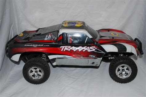 Traxxas Slash 2wd Rtr Lots Of Rpm Parts Lot And Nib Proline Protrac