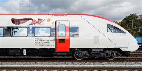 Präsentation Des Ersten Komplett Modernisierten Icn Der Sbb Bahnonlinech