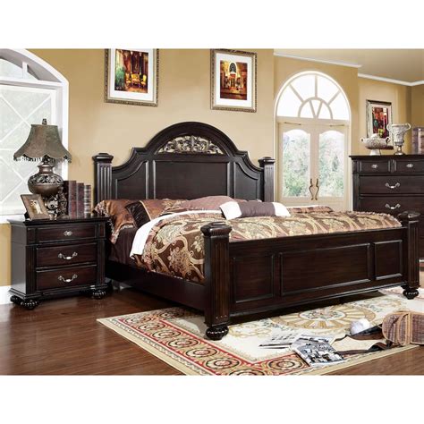 Vame Traditional Grey Wood 5 Piece Poster Bedroom Set By Furniture Of