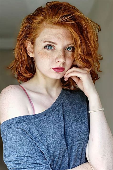 Pin By Cathy On Born A Red Head When Red Hair Wasnt Cool Red Hair Woman Girls With Red Hair