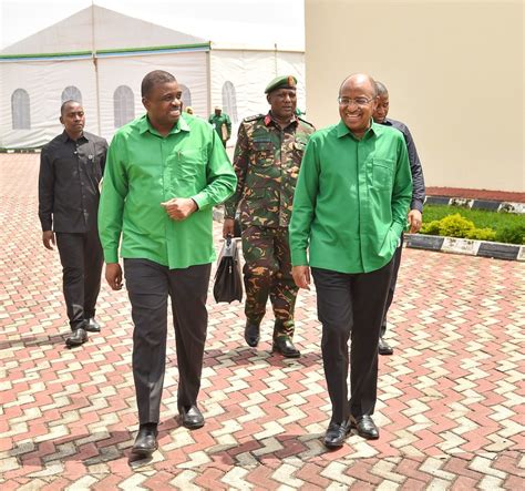 Makamu Mwemyekiti Wa Ccm Zanzibar Ambai Ni Rais Wa Zanzibar Mhe Dk