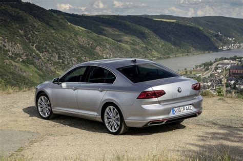 Volkswagen Passat Specs Performance And Photos 2019 2020 2021 2022
