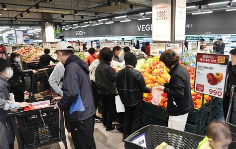 홈플러스 메가푸드마켓 전주효자점 7일 새단장 오픈 한국경제