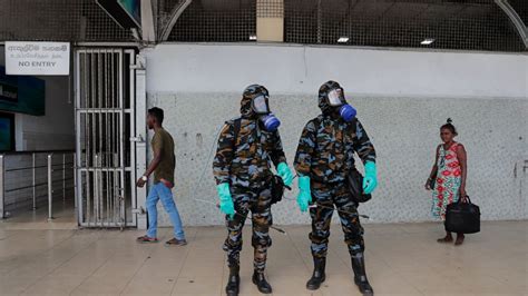 შრი ლანკაში კომენდანტის საათის დარღვევისთვის პოლიციამ 1 700 ზე მეტი ადამიანი დააკავა 1tv