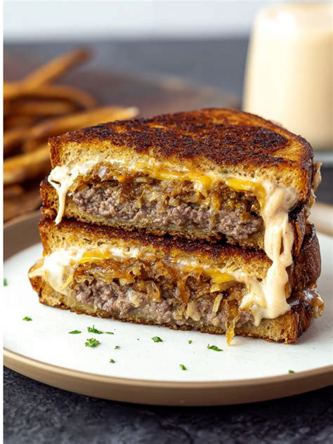 Patty Melt With Secret Sauce