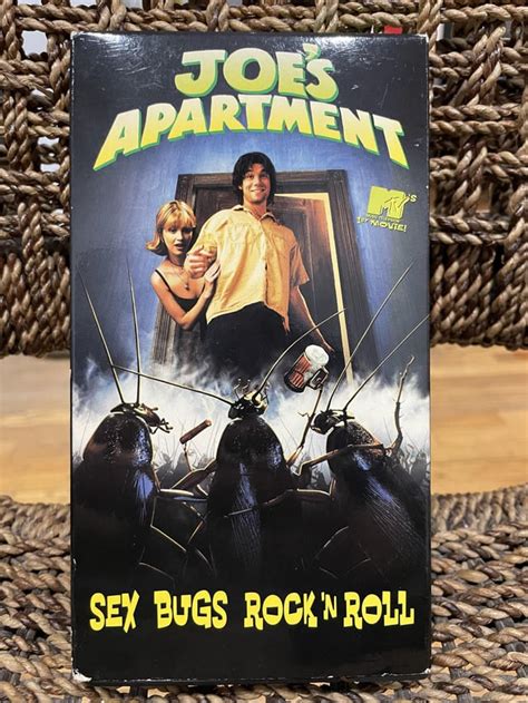 Joes Apartment Rvhscoverart