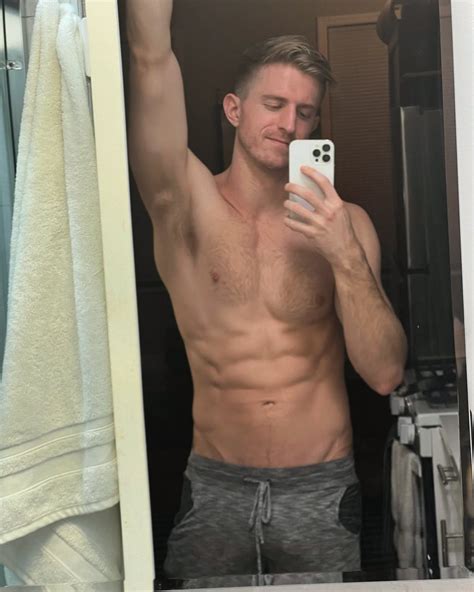 Rustin NSFW On Twitter Hey Baby Welcome Home Why Dont I Give You A Back Rub And You Can