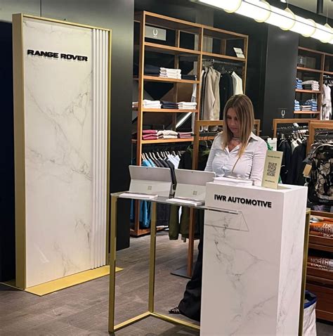 Range Rover Esclusiva Shopping Night Per Rinascente IWR Automotive Roma