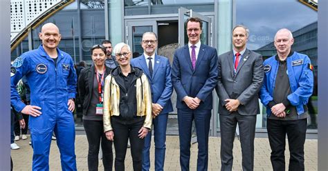 Esa Dlr Opens Lunar Surface Simulator On Earth To Prepare Astronauts