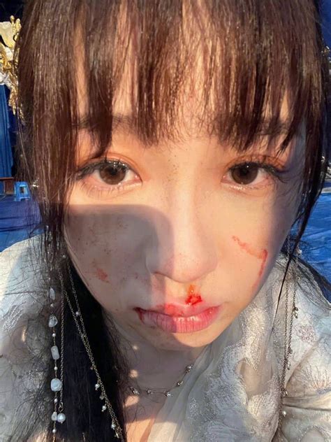 《蒼蘭訣》小蘭花自戕！王鶴棣原聲哭戲超有感染力！虞書欣鏡頭外共情哭慘了！黑粉造謠用眼藥水製作人速回應！ Epop 就愛玩娛樂