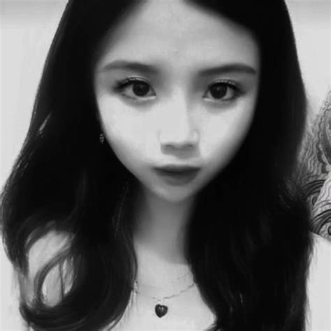 Angelynjeyy On Threads