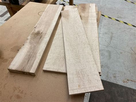 用 Arduino 步进电机驱动的机械木条时钟 Arduino 实验室