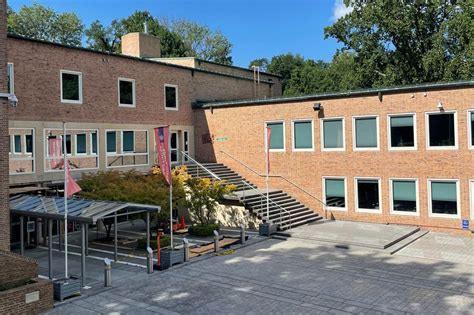 American Embassy The Netherlands At Rebecca Guay Blog