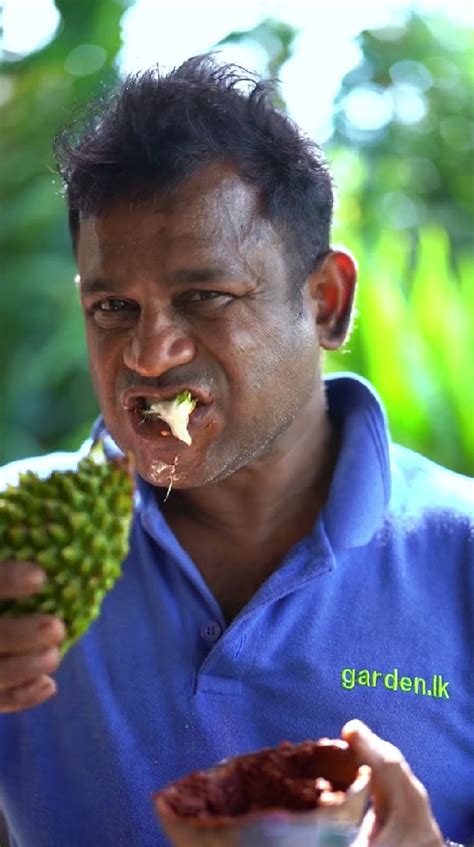 Msians Stunned By Clip Of Man Snacking On Durian Shell Dipped In