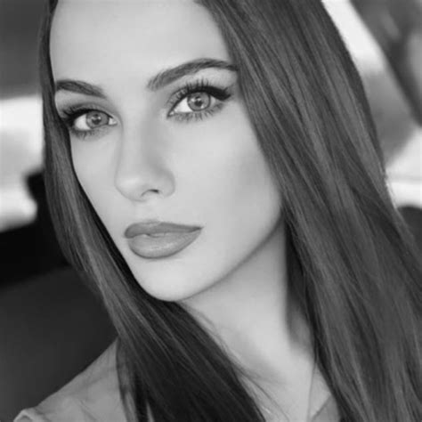 Sophia Model Wild Entertainment