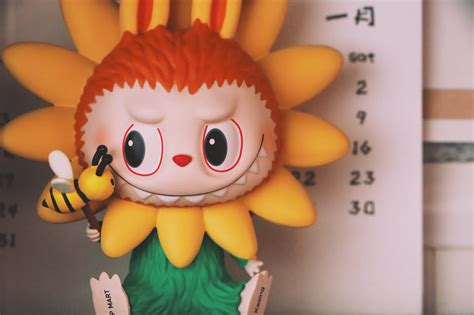 Labubu向日葵 高清图片堆糖美图壁纸兴趣社区