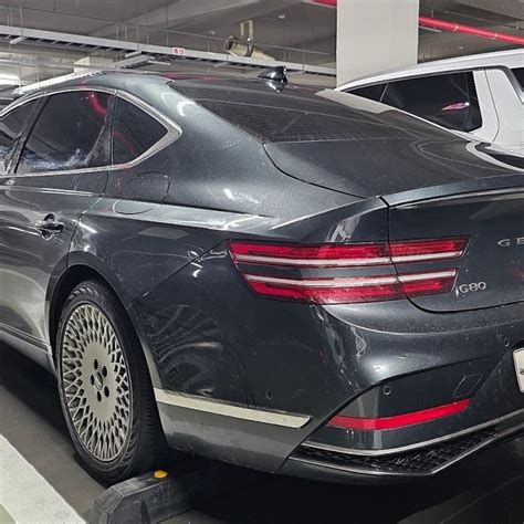 제네시스 G80 페이스리프트 실내포함 실사 스파이샷