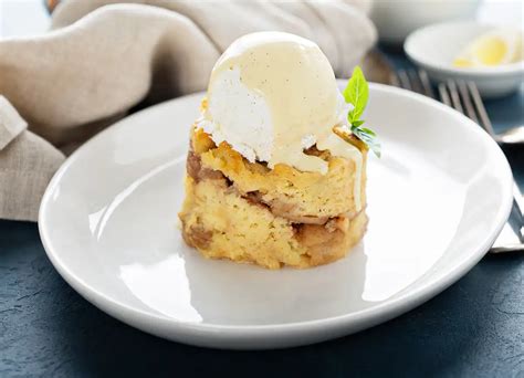 Ябълков пудинг с крем ванилия Кулинарни рецепти