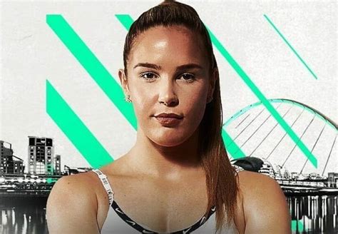 Chloe Watson R Boxingbeauties