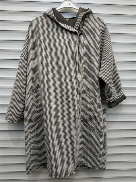 Нскидка — ціна 1350 грн у каталозі Піджаки і жакети Купити жіночі речі за доступною ціною на