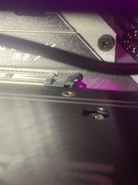 Pcie Slot Lever Got Removed By Accident Gpu Stuck In Mobo X570 Tomahawk [more Photos] Broken