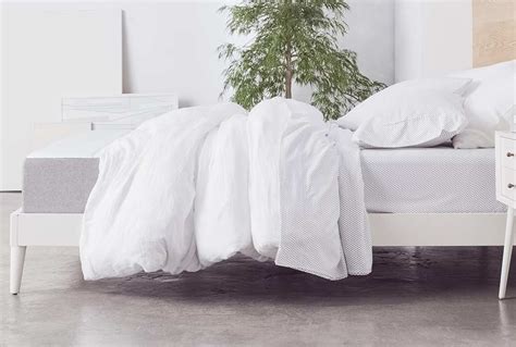 Latex Vs Memory Foam Mattress How To Make The The Right Choice