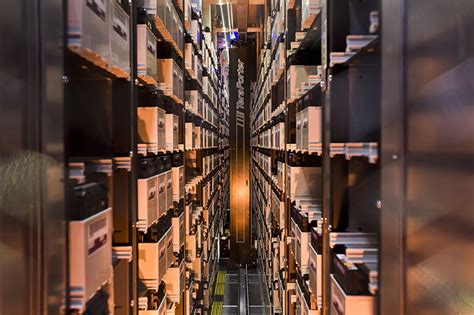 Data Intensive Astronomy Icrar