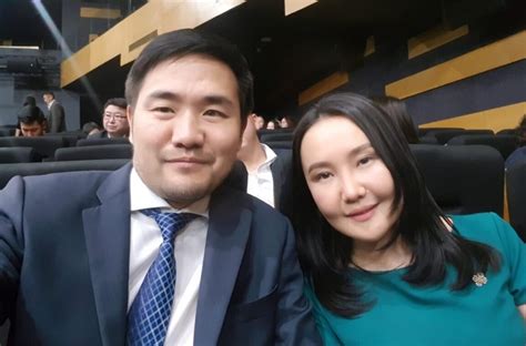 УИХ ын гишүүн Ч Ундрамын таагүй дүр төрхийг түүний нөхөр илчлэв